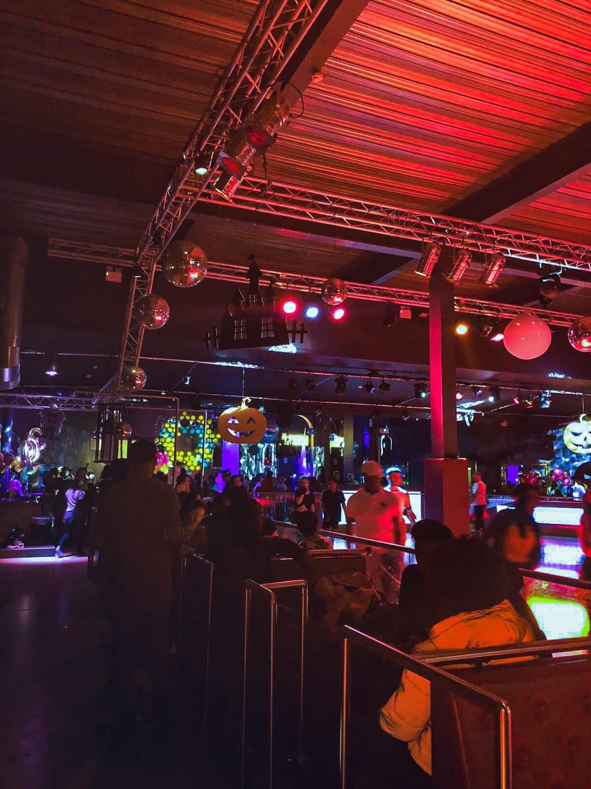 Best Roller Disco London - ROLLER NATION, Roller Skating For Adults